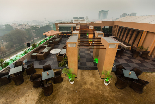 T3 Rooftop of The Grand JBR in Gomti Nagar, Lucknow - Photos, Get Free ...