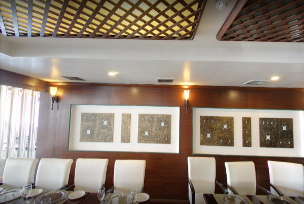 S2s Restaurant And Bar | Restro Bar of S2s Restaurant And Bar in Gomti ...