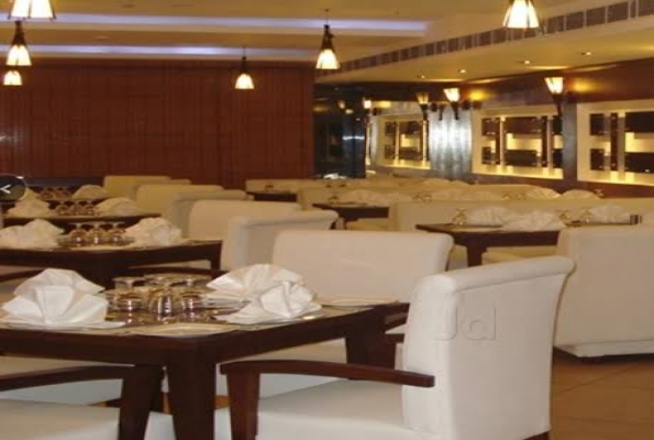 S2s Restaurant And Bar | Restro Bar of S2s Restaurant And Bar in Gomti ...