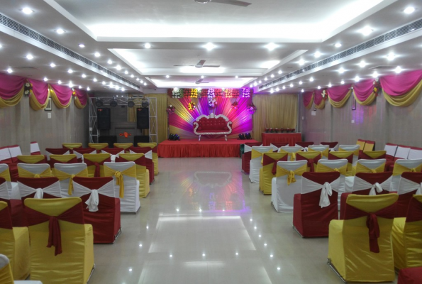 Get Best Prices & Packages of Marriage Hall at Cma Grand Convention ...
