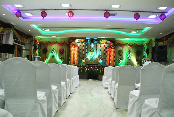 Mani Mahal in Saligramam, Chennai | Venuelook