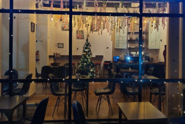 Cafe Wanderer in Gaur City, Noida | Venuelook