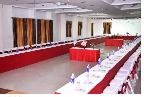 Hotel Apano Rajasthan & Holiday Resort | Banquet of Hotel Apano ...