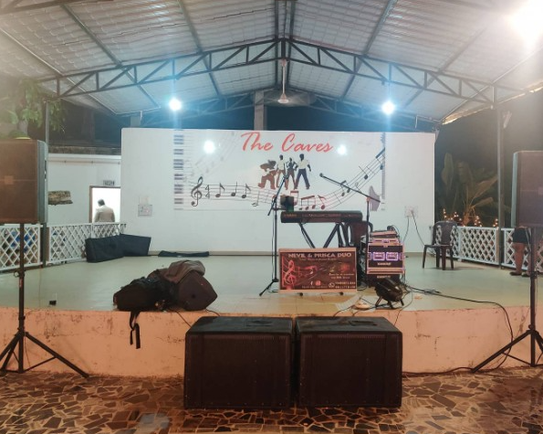 Nevil One Man Band, Goa. Best Bands in Goa. Bands Price, Packages and ...